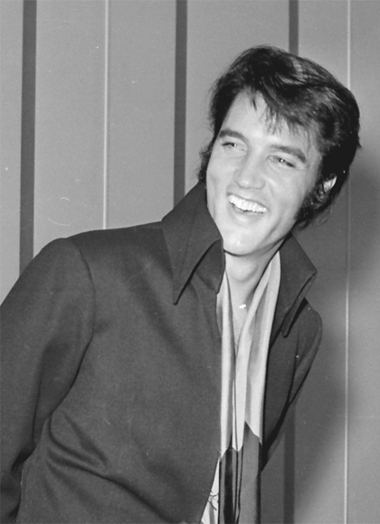 In Honor of My Darling Dennis – ELVIS! | Two Chums